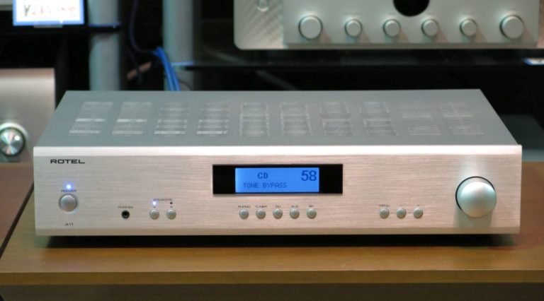 ROTELのプリメインアンプ A11/ CDプレーヤーCD11を聴いてみた | オーディオサミット